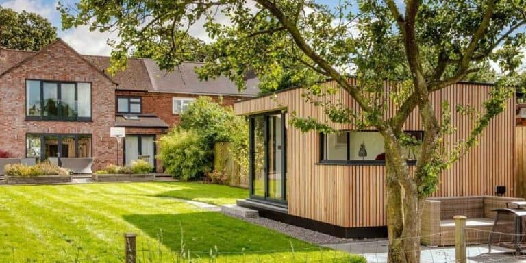 21 Amazing Backyard Office Ideas (You Need to See!) - Backyard Workspace